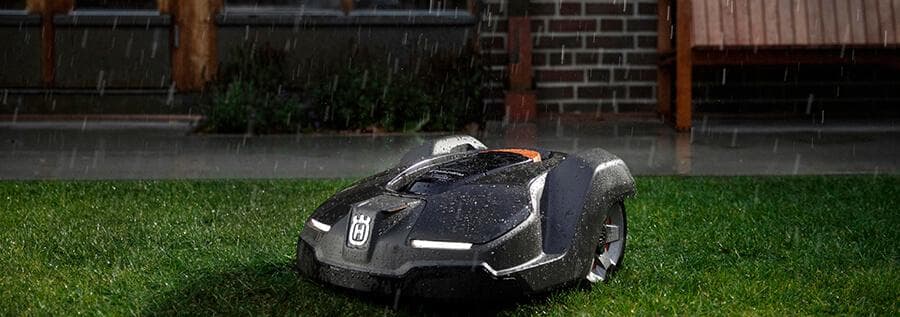 Can You Cut Wet Grass With A Robotic Lawn Mower?